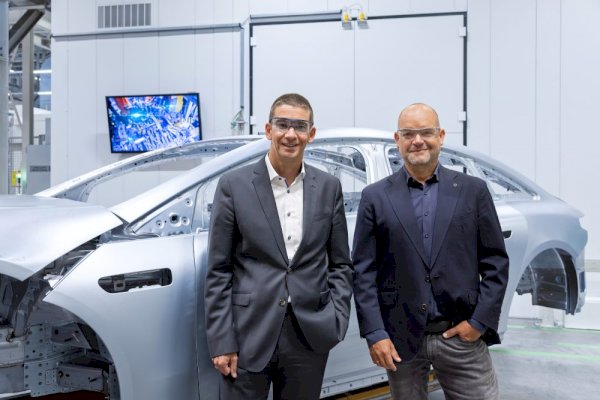 Mercedes-Benz Integrates TRUMPF Laser Condition Monitoring into MO360 ...